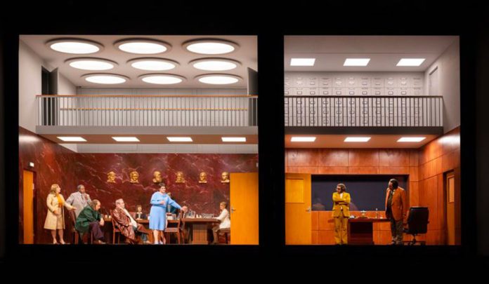 Ring de Tcherniakov: Das Rheingold ou le début de la fin - Wanderer